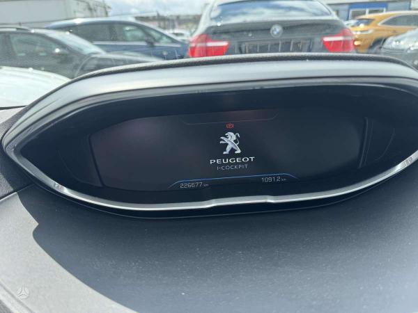Pelēks Peugeot 3008 2017 Kauņa, ar dzinēja tilpumu 1.20 L un nobraukumu 221 tūkst. km par 7650 €, foto 10 vietnē AUTOMOTO.COM.LV