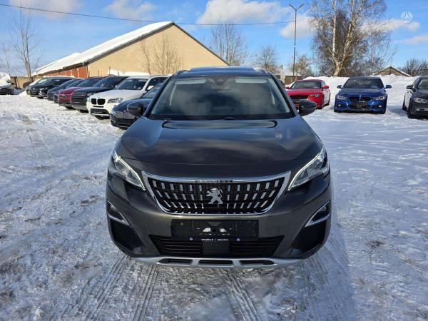 Grey Peugeot 3008 2018 in Telschi, with an engine capacity of 1.20 L and mileage of 228 thousand km for 9900 €, photo 5 on AUTOMOTO.COM.LV