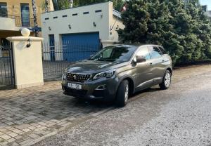 Grey Peugeot 3008 2018 in Riga, with an engine capacity of 1.50 L and mileage of 91 thousand km for 12200 €, photo 3 on AUTOMOTO.COM.LV