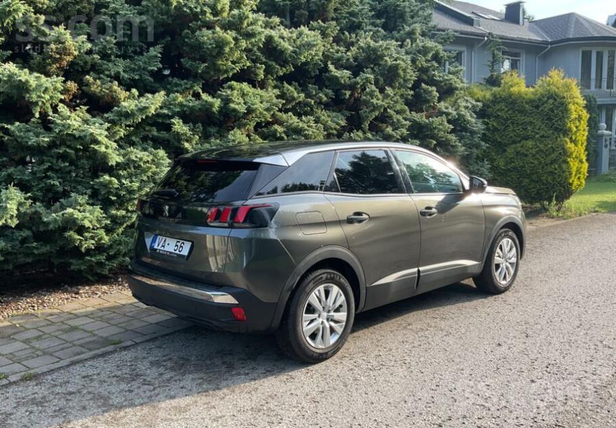 Grey Peugeot 3008 2018 in Riga, with an engine capacity of 1.50 L and mileage of 91 thousand km for 12200 €, photo 4 on AUTOMOTO.COM.LV
