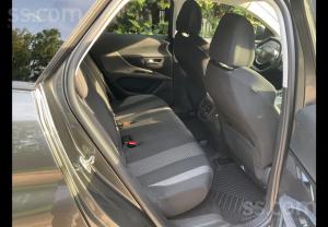 Grey Peugeot 3008 2018 in Riga, with an engine capacity of 1.50 L and mileage of 91 thousand km for 12200 €, photo 11 on AUTOMOTO.COM.LV