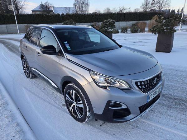 Grey Peugeot 3008 2019 in Taurage, with an engine capacity of 1.20 L and mileage of 97 thousand km for 10450 €, photo 1 on AUTOMOTO.COM.LV