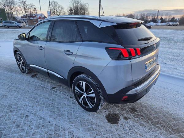 Grey Peugeot 3008 2019 in Taurage, with an engine capacity of 1.20 L and mileage of 97 thousand km for 10450 €, photo 3 on AUTOMOTO.COM.LV