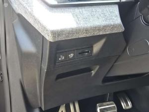 Pelēks Peugeot 3008 2024 Prienai, ar dzinēja tilpumu 1.20 L un nobraukumu 30 tūkst. km par 29300 €, foto 22 vietnē AUTOMOTO.COM.LV