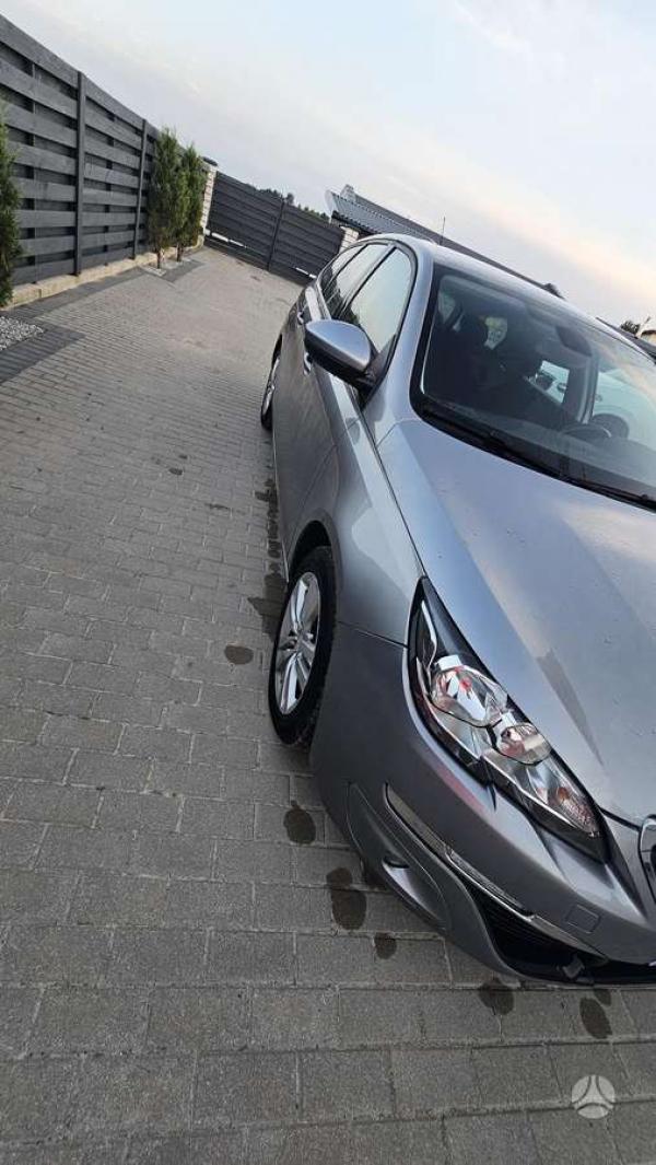 Pelēks Peugeot 3008 2014 Kretinga, ar dzinēja tilpumu 0.00 L un nobraukumu 288 tūkst. km par 3200 €, foto 3 vietnē AUTOMOTO.COM.LV