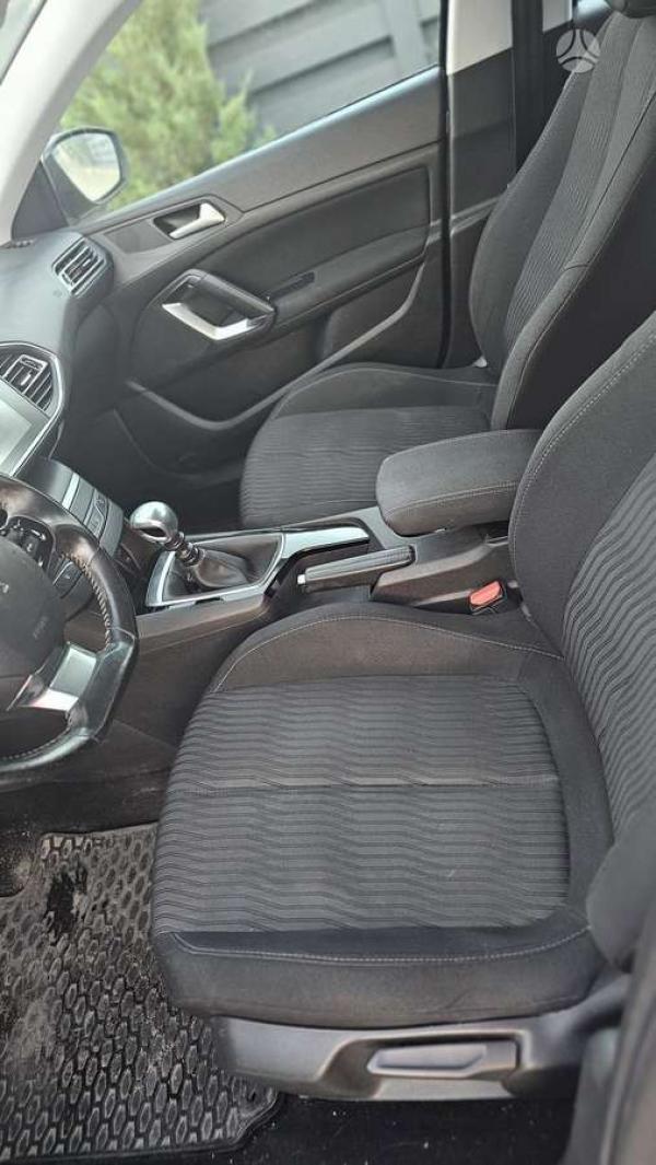 Pelēks Peugeot 3008 2014 Kretinga, ar dzinēja tilpumu 0.00 L un nobraukumu 288 tūkst. km par 3200 €, foto 6 vietnē AUTOMOTO.COM.LV