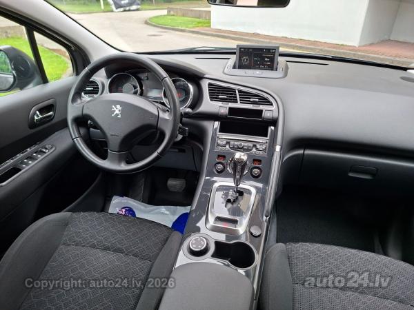 Grey Peugeot 3008 2016 in Tallinn, with an engine capacity of 1.60 L and mileage of 18 thousand km for 7990 €, photo 8 on AUTOMOTO.COM.LV