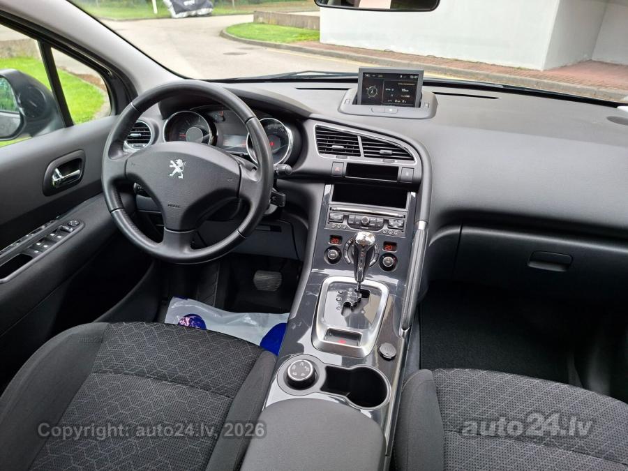 Pelēks Peugeot 3008 2016 Tallina, ar dzinēja tilpumu 1.60 L un nobraukumu 18 tūkst. km par 7990 €, foto 9 vietnē AUTOMOTO.COM.LV