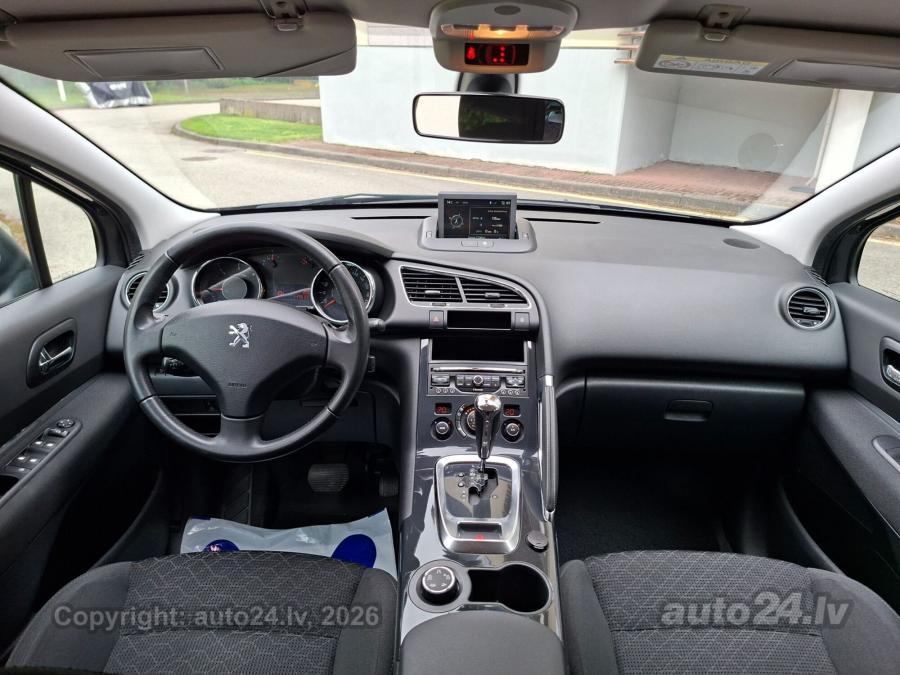 Pelēks Peugeot 3008 2016 Tallina, ar dzinēja tilpumu 1.60 L un nobraukumu 18 tūkst. km par 7990 €, foto 10 vietnē AUTOMOTO.COM.LV