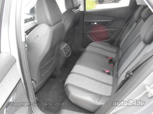 Серый Пежо 3008 2016 в Вильянди, объемом двигателя 2.00 л и пробегом 190 тыс. км за 11890 €, фото 9 на AUTOMOTO.COM.LV