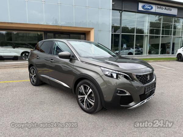 Grey Peugeot 3008 2018 in Parnu, with an engine capacity of 1.20 L and mileage of 130 thousand km for 12900 €, photo 4 on AUTOMOTO.COM.LV