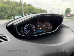 Серый Пежо 3008 2018 в Пярну, объемом двигателя 1.20 л и пробегом 130 тыс. км за 12900 €, фото 9 на AUTOMOTO.COM.LV