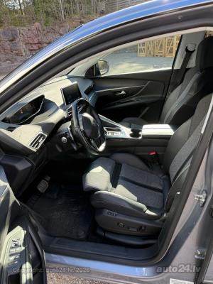 Pelēks Peugeot 3008 2020 Tallina, ar dzinēja tilpumu 1.50 L un nobraukumu 152 tūkst. km par 14450 €, foto 10 vietnē AUTOMOTO.COM.LV