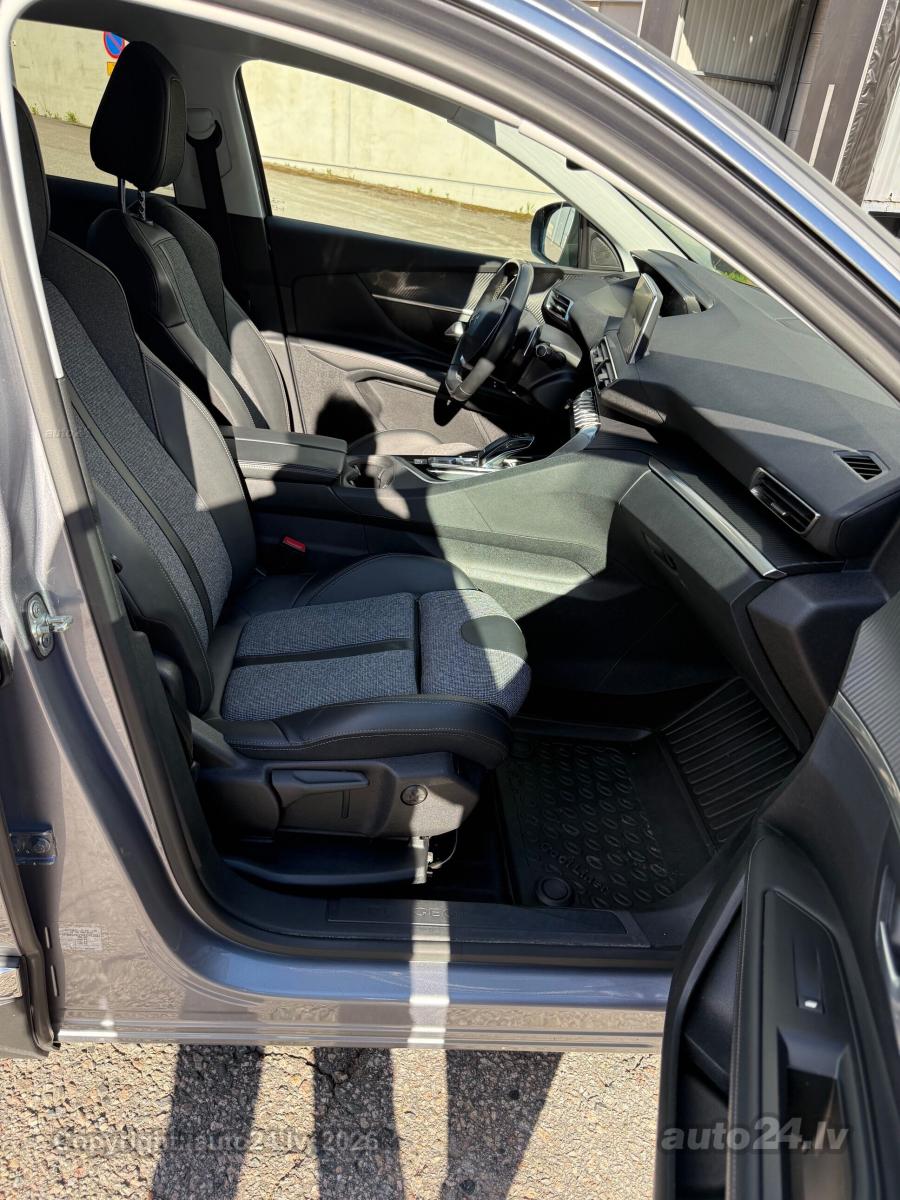 Pelēks Peugeot 3008 2020 Tallina, ar dzinēja tilpumu 1.50 L un nobraukumu 152 tūkst. km par 14450 €, foto 14 vietnē AUTOMOTO.COM.LV