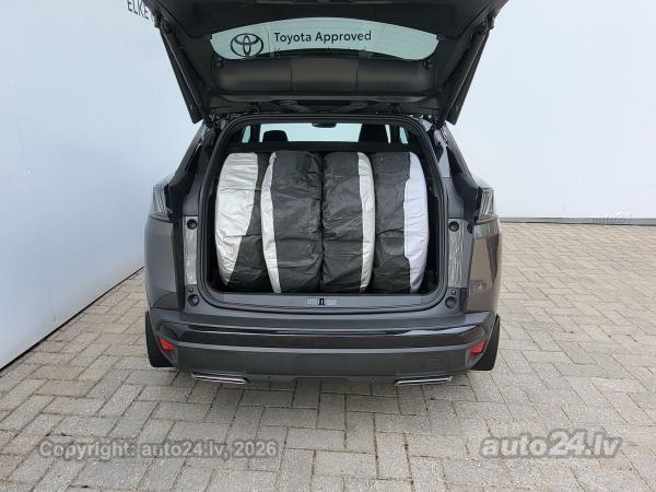 Pelēks Peugeot 3008 2021 Tallina, ar dzinēja tilpumu 1.50 L un nobraukumu 107 tūkst. km par 19895 €, foto 10 vietnē AUTOMOTO.COM.LV