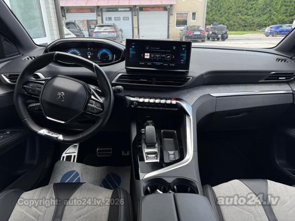 Grey Peugeot 3008 2021 in Rapla, with an engine capacity of 1.60 L and mileage of 108 thousand km for 19800 €, photo 8 on AUTOMOTO.COM.LV