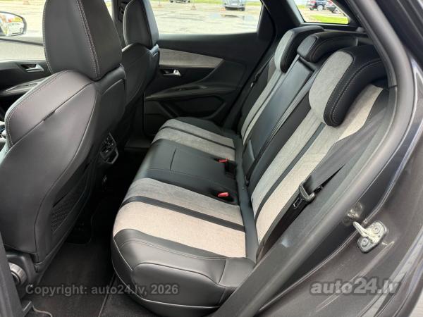 Grey Peugeot 3008 2021 in Rapla, with an engine capacity of 1.60 L and mileage of 108 thousand km for 19800 €, photo 9 on AUTOMOTO.COM.LV