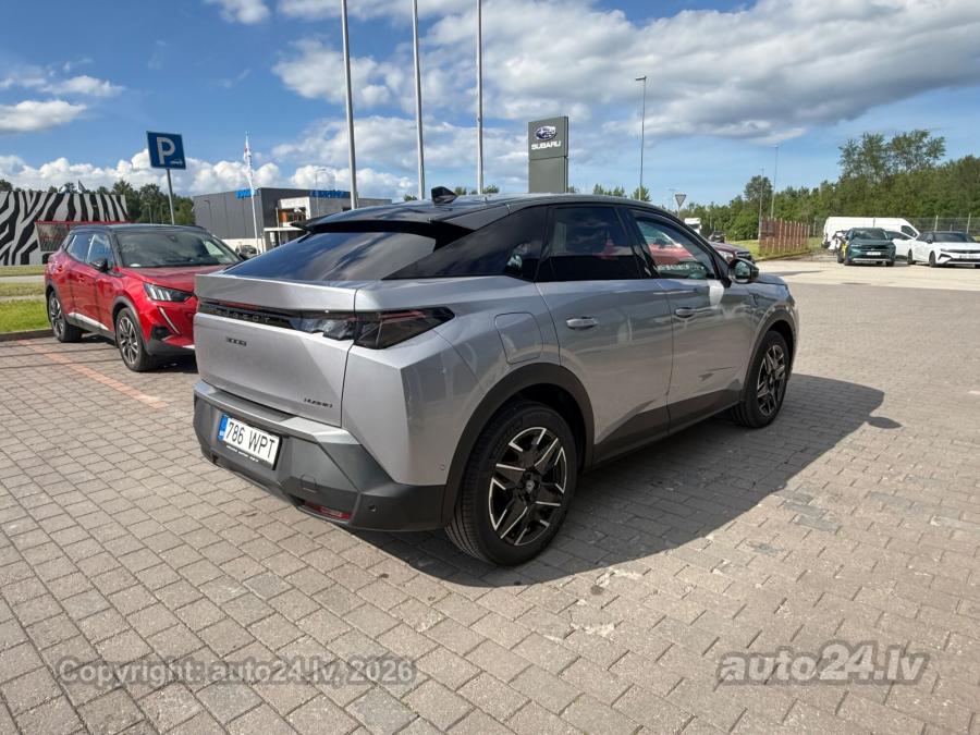 Pelēks Peugeot 3008 2024 Jehvi, ar dzinēja tilpumu 1.20 L un nobraukumu 31 tūkst. km par 33900 €, foto 4 vietnē AUTOMOTO.COM.LV