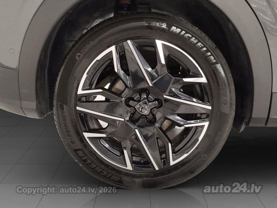 Grey Peugeot 3008 2025 in Tallinn, with an engine capacity of 0.00 L and mileage of 30 thousand km for 32990 €, photo 10 on AUTOMOTO.COM.LV