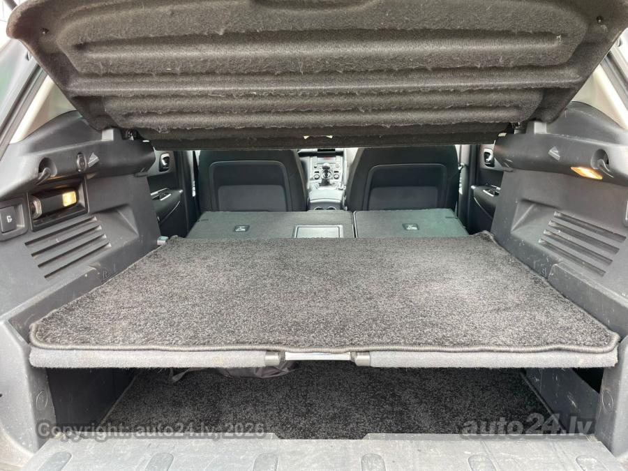 Peugeot 3008 2011 Tallina, ar dzinēja tilpumu 1.60 L un nobraukumu 232 tūkst. km par 3450 €, foto 19 vietnē AUTOMOTO.COM.LV