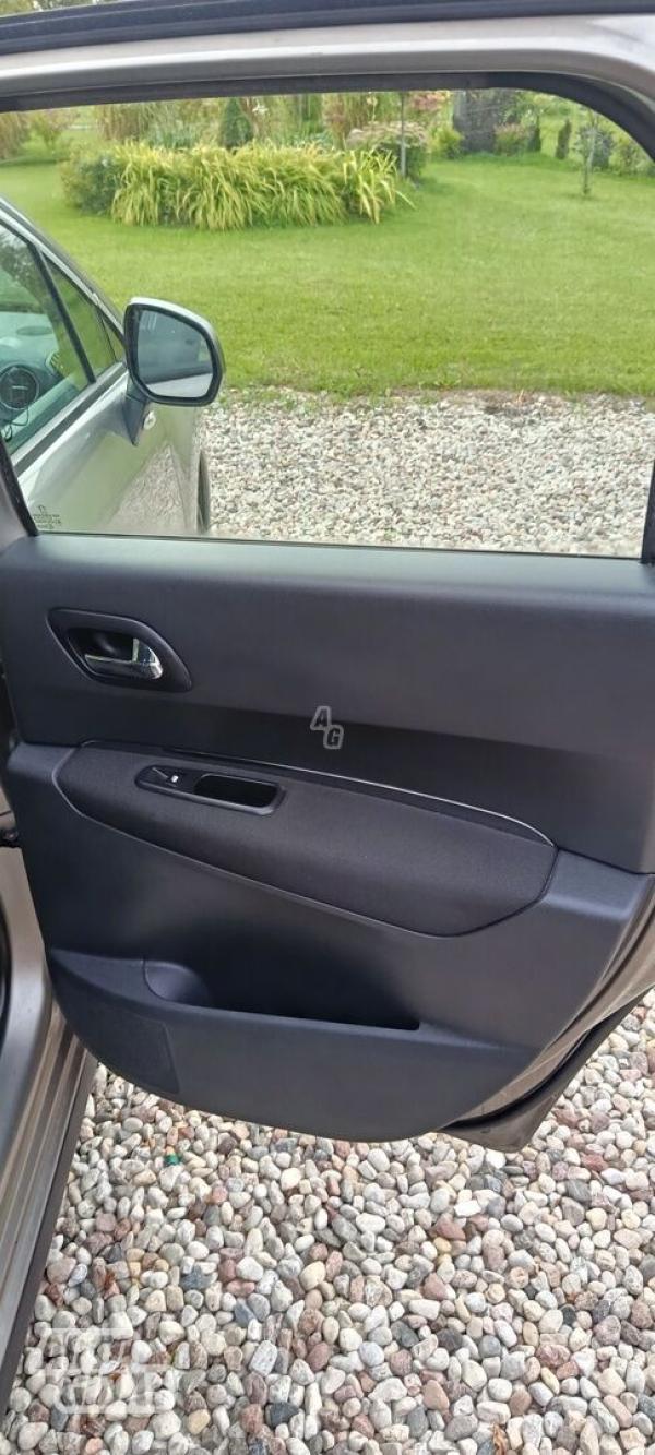 Peugeot 3008 2011 Pabradė, ar dzinēja tilpumu 1.60 L un nobraukumu 201 tūkst. km par 4250 €, foto 11 vietnē AUTOMOTO.COM.LV