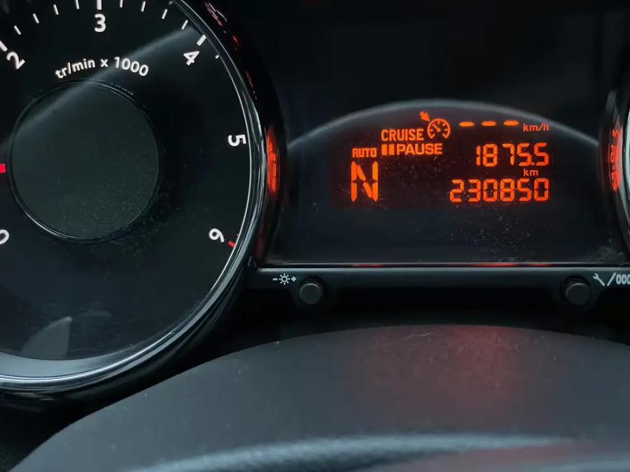 Peugeot 3008 2012 Rīga, ar dzinēja tilpumu 1.60 L un nobraukumu 231 tūkst. km par 5490 €, foto 20 vietnē AUTOMOTO.COM.LV