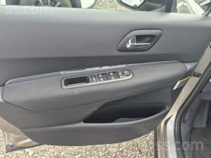 Peugeot 3008 2012 Daugavpils, ar dzinēja tilpumu 1.60 L un nobraukumu 0 tūkst. km par 4950 €, foto 9 vietnē AUTOMOTO.COM.LV