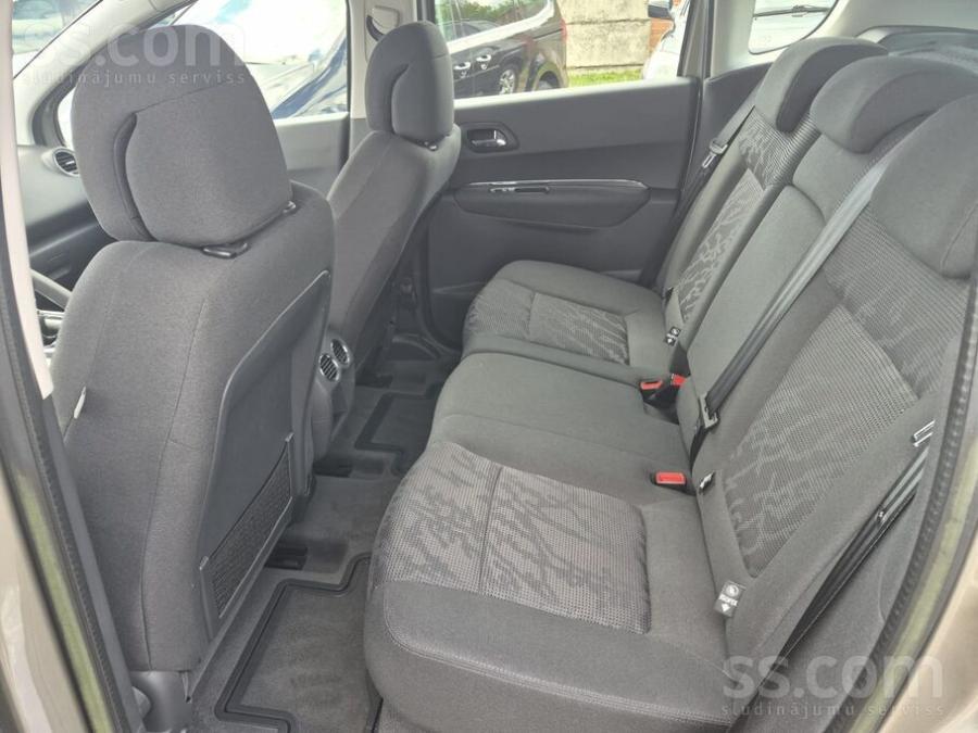 Peugeot 3008 2012 Daugavpils, ar dzinēja tilpumu 1.60 L un nobraukumu 0 tūkst. km par 4950 €, foto 16 vietnē AUTOMOTO.COM.LV