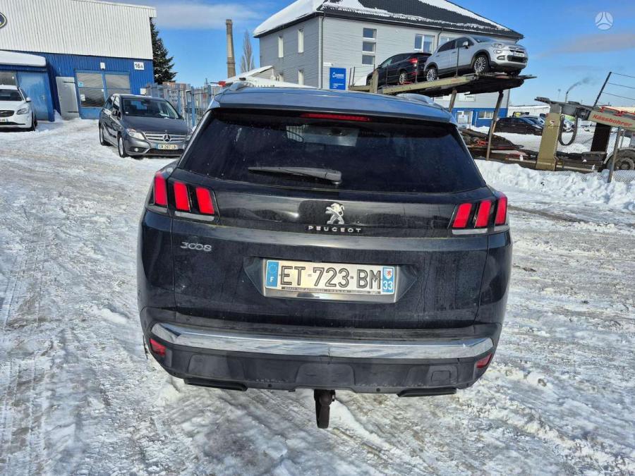 Peugeot 3008 2017 in Taurage, with an engine capacity of 1.60 L and mileage of 180 thousand km for 9900 €, photo 6 on AUTOMOTO.COM.LV