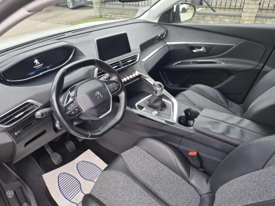 Peugeot 3008 2017 Tauragė, ar dzinēja tilpumu 1.20 L un nobraukumu 142 tūkst. km par 8700 €, foto 10 vietnē AUTOMOTO.COM.LV