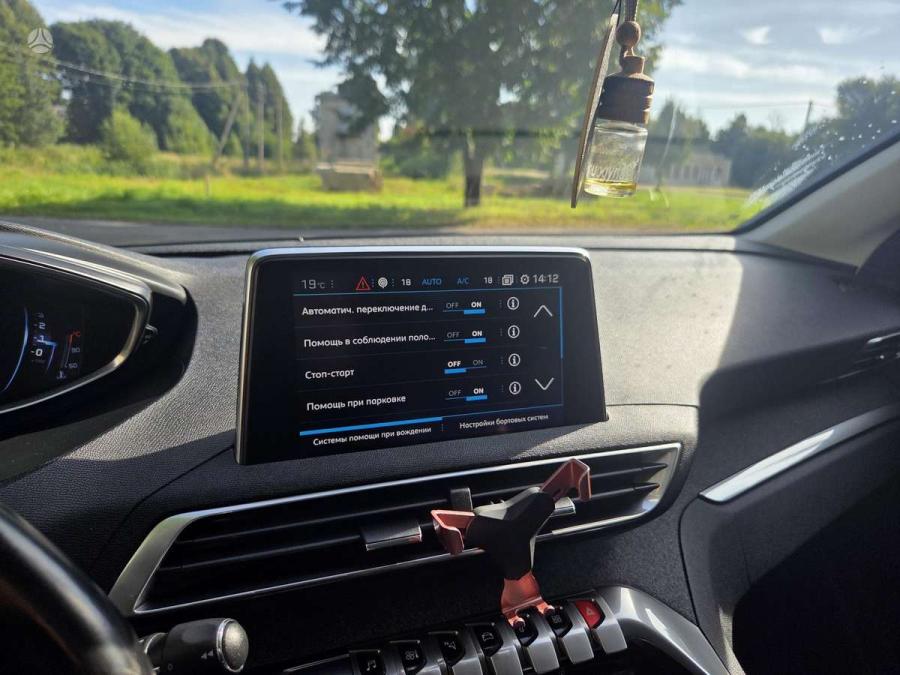Peugeot 3008 2017 in Telschi, with an engine capacity of 1.60 L and mileage of 141 thousand km for 10300 €, photo 16 on AUTOMOTO.COM.LV