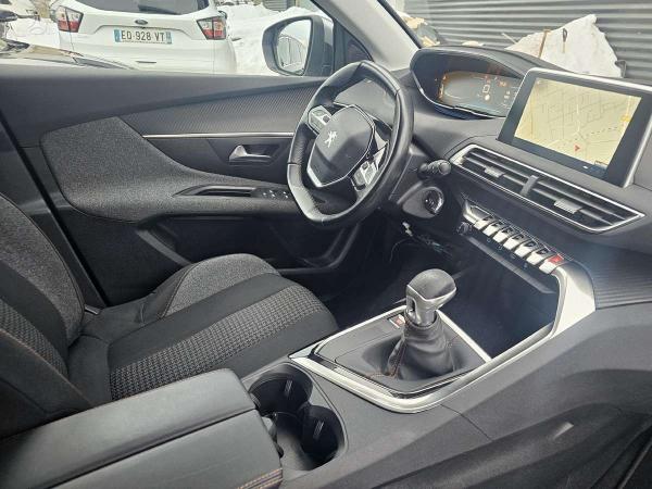 Peugeot 3008 2018 Tauragė, ar dzinēja tilpumu 1.50 L un nobraukumu 210 tūkst. km par 10000 €, foto 11 vietnē AUTOMOTO.COM.LV