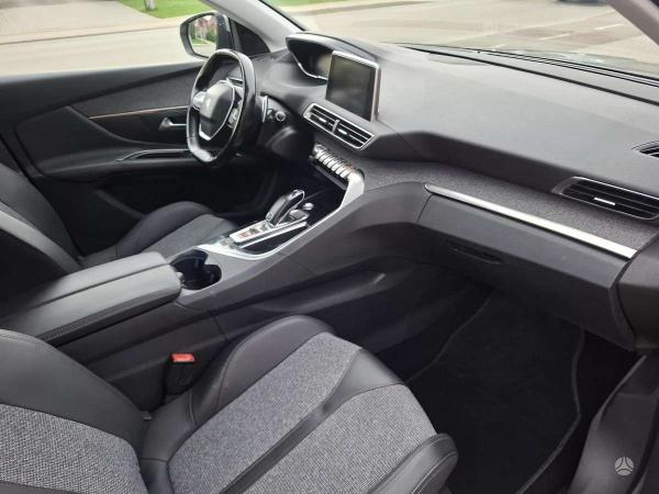 Peugeot 3008 2018 in Taurage, with an engine capacity of 1.50 L and mileage of 197 thousand km for 11600 €, photo 11 on AUTOMOTO.COM.LV