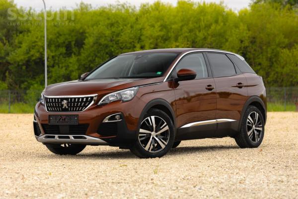 Orange Peugeot 3008 2017 in Jelgava, with an engine capacity of 1.20 L and mileage of 157 thousand km for 11900 €, photo 1 on AUTOMOTO.COM.LV