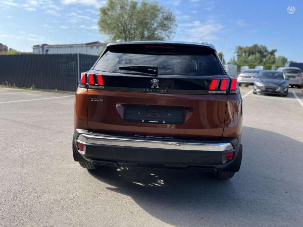 Orange Peugeot 3008 2018 in Siauliai, with an engine capacity of 1.20 L and mileage of 120 thousand km for 11800 €, photo 4 on AUTOMOTO.COM.LV
