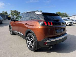 Oranžs Peugeot 3008 2018 Šauļi, ar dzinēja tilpumu 1.20 L un nobraukumu 120 tūkst. km par 11800 €, foto 6 vietnē AUTOMOTO.COM.LV