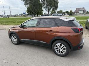 Orange Peugeot 3008 2020 in Taurage, with an engine capacity of 1.50 L and mileage of 200 thousand km for 9700 €, photo 9 on AUTOMOTO.COM.LV