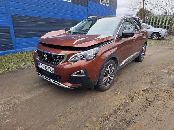 Orange Peugeot 3008 2019 in Taurage, with an engine capacity of 1.20 L and mileage of 43 thousand km for 6300 €, photo 1 on AUTOMOTO.COM.LV