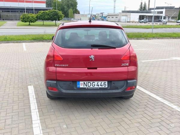 Red Peugeot 3008 2009 in Panevezys, with an engine capacity of 1.60 L and mileage of 300 thousand km for 2100 €, photo 6 on AUTOMOTO.COM.LV