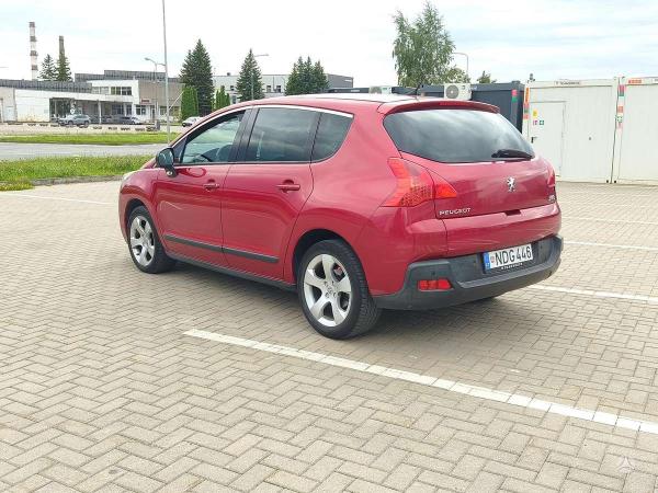 Red Peugeot 3008 2009 in Panevezys, with an engine capacity of 1.60 L and mileage of 300 thousand km for 2100 €, photo 7 on AUTOMOTO.COM.LV