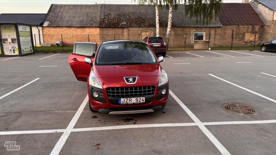 Red Peugeot 3008 2010 in Siauliai, with an engine capacity of 1.60 L and mileage of 223 thousand km for 2600 €, photo 6 on AUTOMOTO.COM.LV