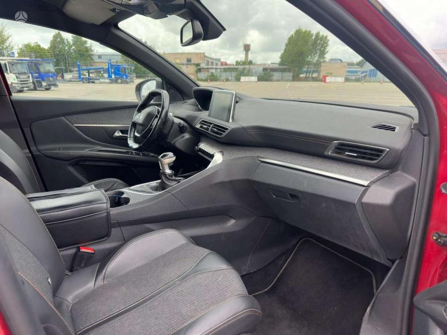 Sarkans Peugeot 3008 2016 Tauragė, ar dzinēja tilpumu 1.20 L un nobraukumu 230 tūkst. km par 7900 €, foto 18 vietnē AUTOMOTO.COM.LV