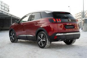 Sarkans Peugeot 3008 2017 Viļņa, ar dzinēja tilpumu 1.20 L un nobraukumu 118 tūkst. km par 12850 €, foto 4 vietnē AUTOMOTO.COM.LV
