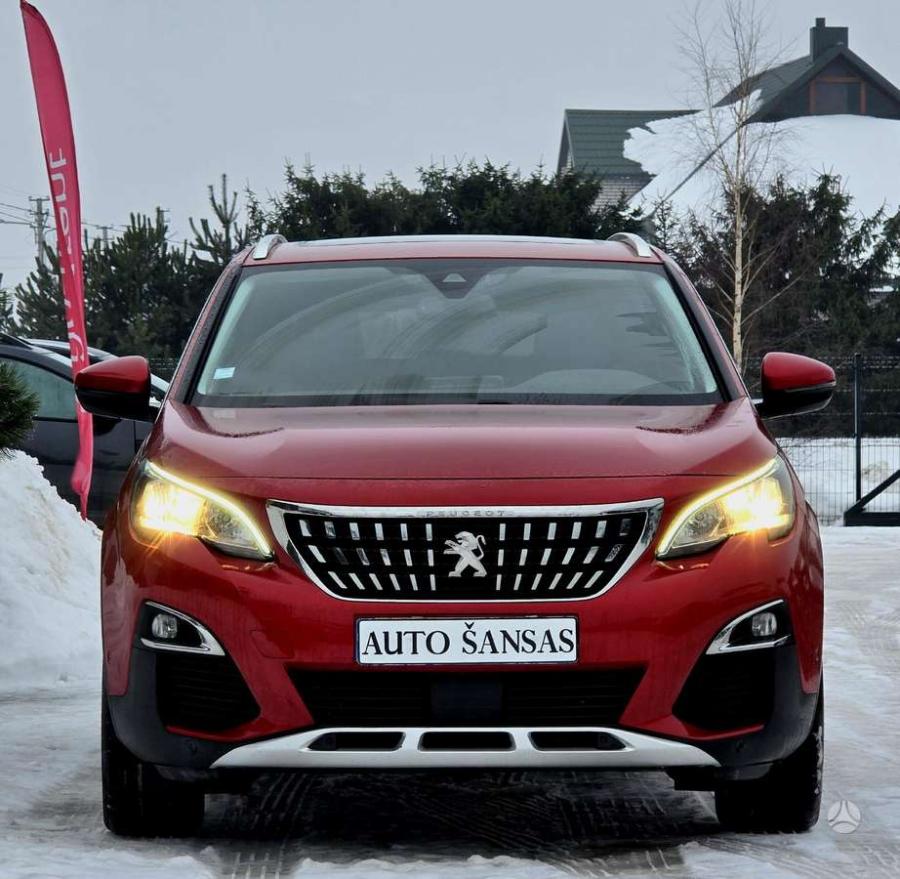 Red Peugeot 3008 2017 in Taurage, with an engine capacity of 1.20 L and mileage of 194 thousand km for 7900 €, photo 1 on AUTOMOTO.COM.LV