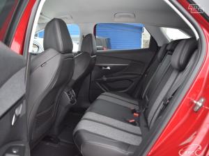 Red Peugeot 3008 2017 in Riga, with an engine capacity of 1.60 L and mileage of 135 thousand km for 13500 €, photo 14 on AUTOMOTO.COM.LV