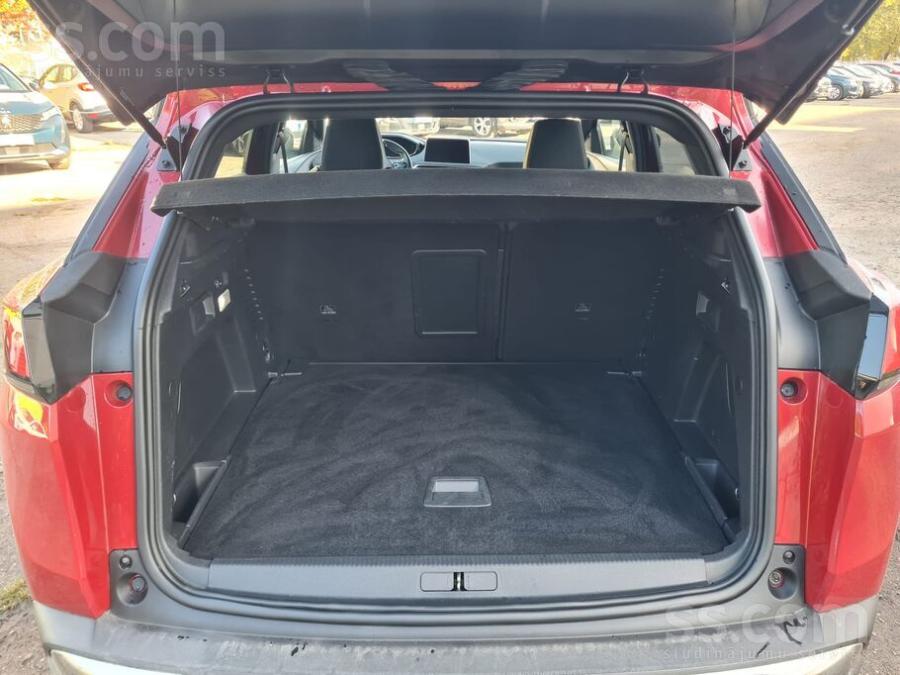 Sarkans Peugeot 3008 2017 Jelgava, ar dzinēja tilpumu 1.20 L un nobraukumu 0 tūkst. km par 12900 €, foto 9 vietnē AUTOMOTO.COM.LV