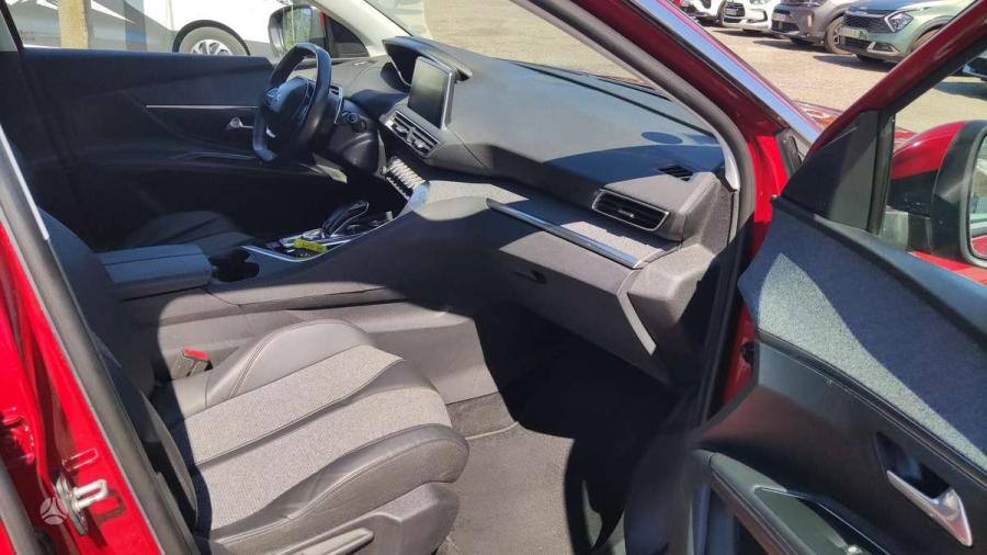 Red Peugeot 3008 2017 in Klaipeda, with an engine capacity of 1.20 L and mileage of 186 thousand km for 10590 €, photo 24 on AUTOMOTO.COM.LV