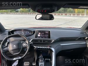 Красный Пежо 3008 2017 в Рига, объемом двигателя 1.20 л и пробегом 150 тыс. км за 12000 €, фото 9 на AUTOMOTO.COM.LV