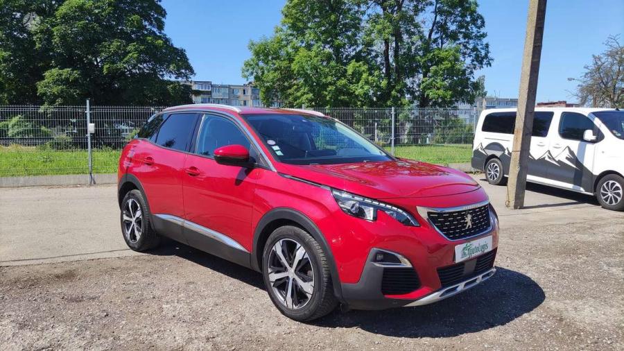 Red Peugeot 3008 2017 in Klaipeda, with an engine capacity of 1.20 L and mileage of 186 thousand km for 10590 €, photo 12 on AUTOMOTO.COM.LV