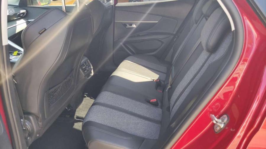 Red Peugeot 3008 2017 in Klaipeda, with an engine capacity of 1.20 L and mileage of 186 thousand km for 10590 €, photo 22 on AUTOMOTO.COM.LV